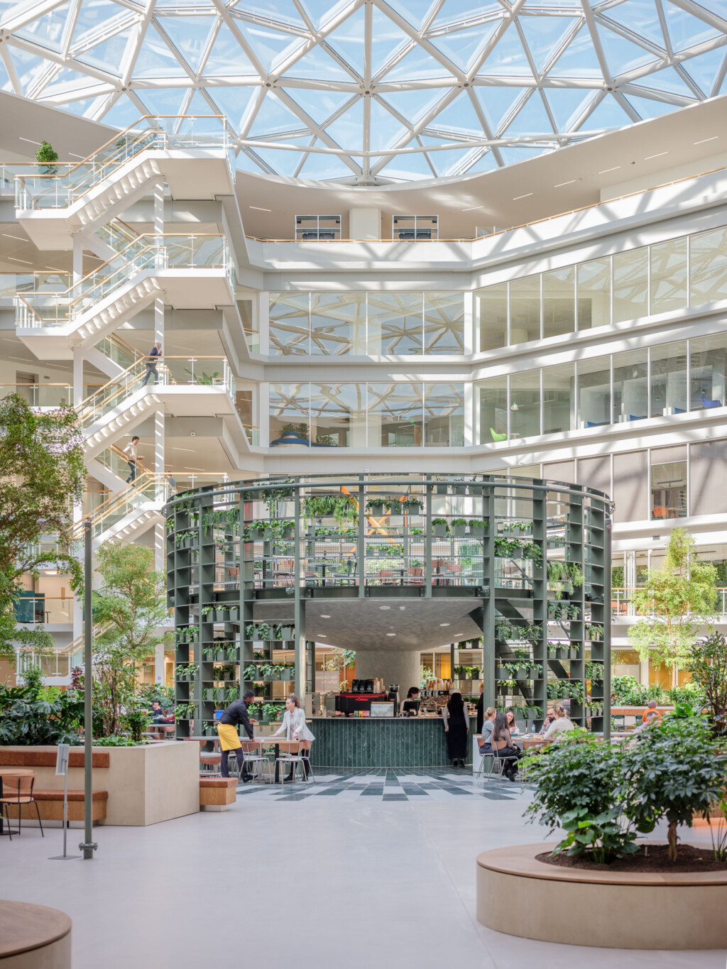 EDGE Amsterdam West - Ernst van Raaphorst