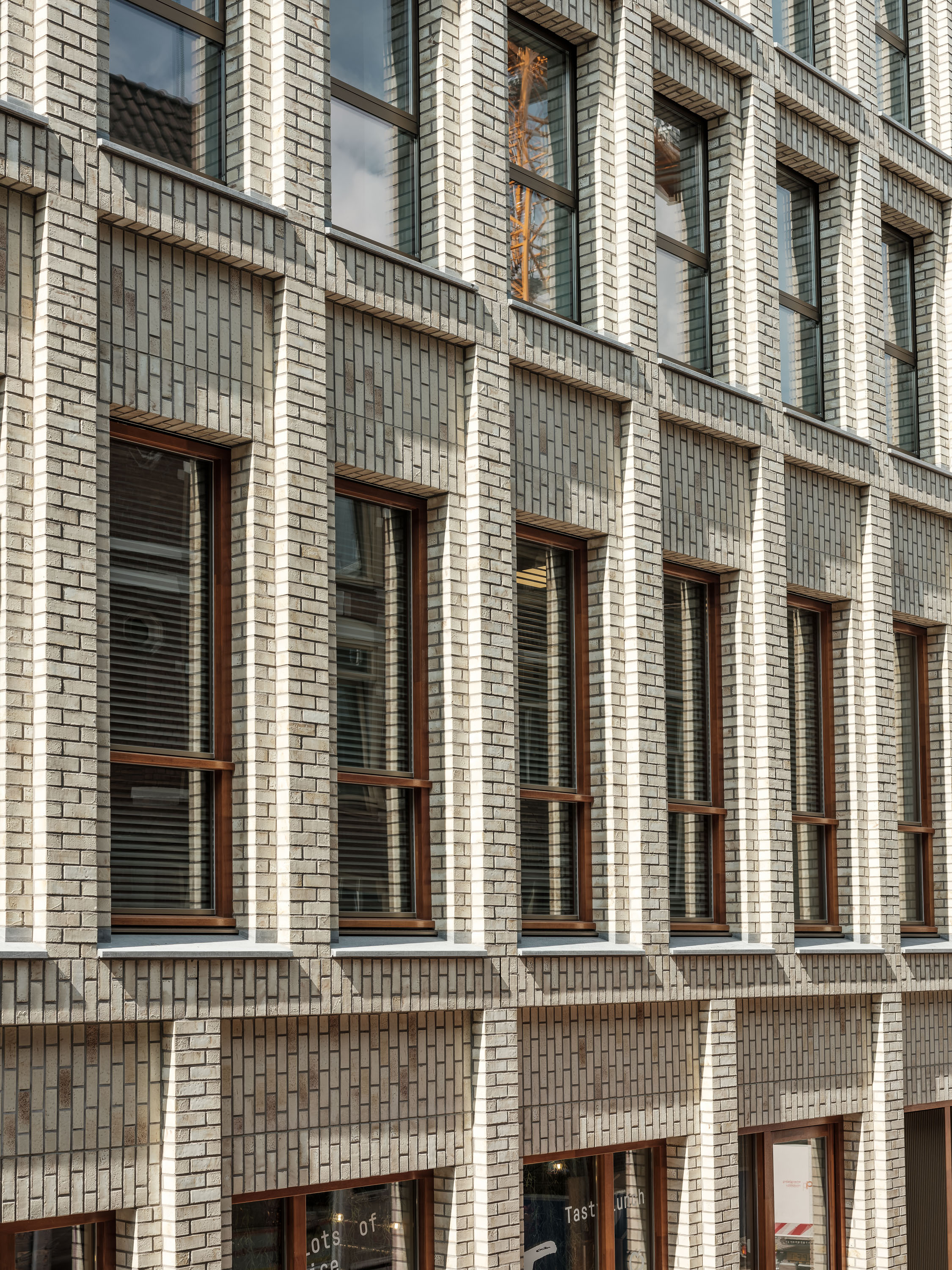 Leidsestraat 100 - Ernst van Raaphorst